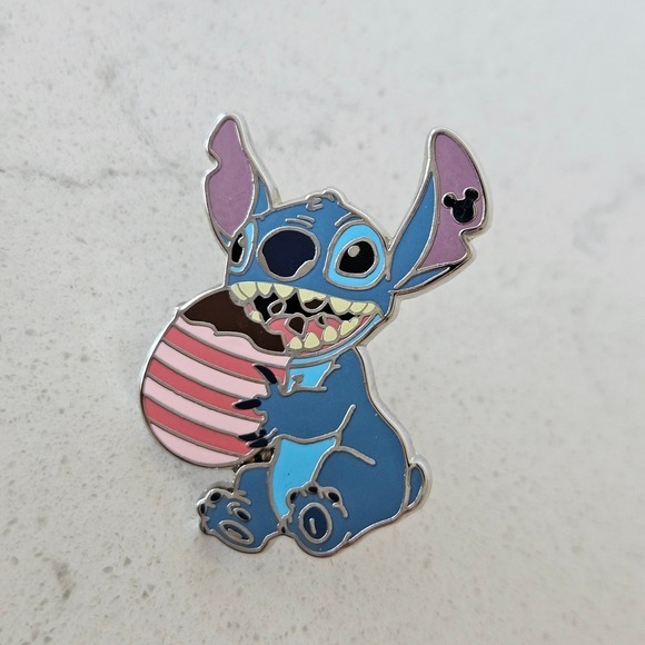 Disney | Jewelry | Disney Stitch Hidden Mickey Pin Easter Egg Limited ...